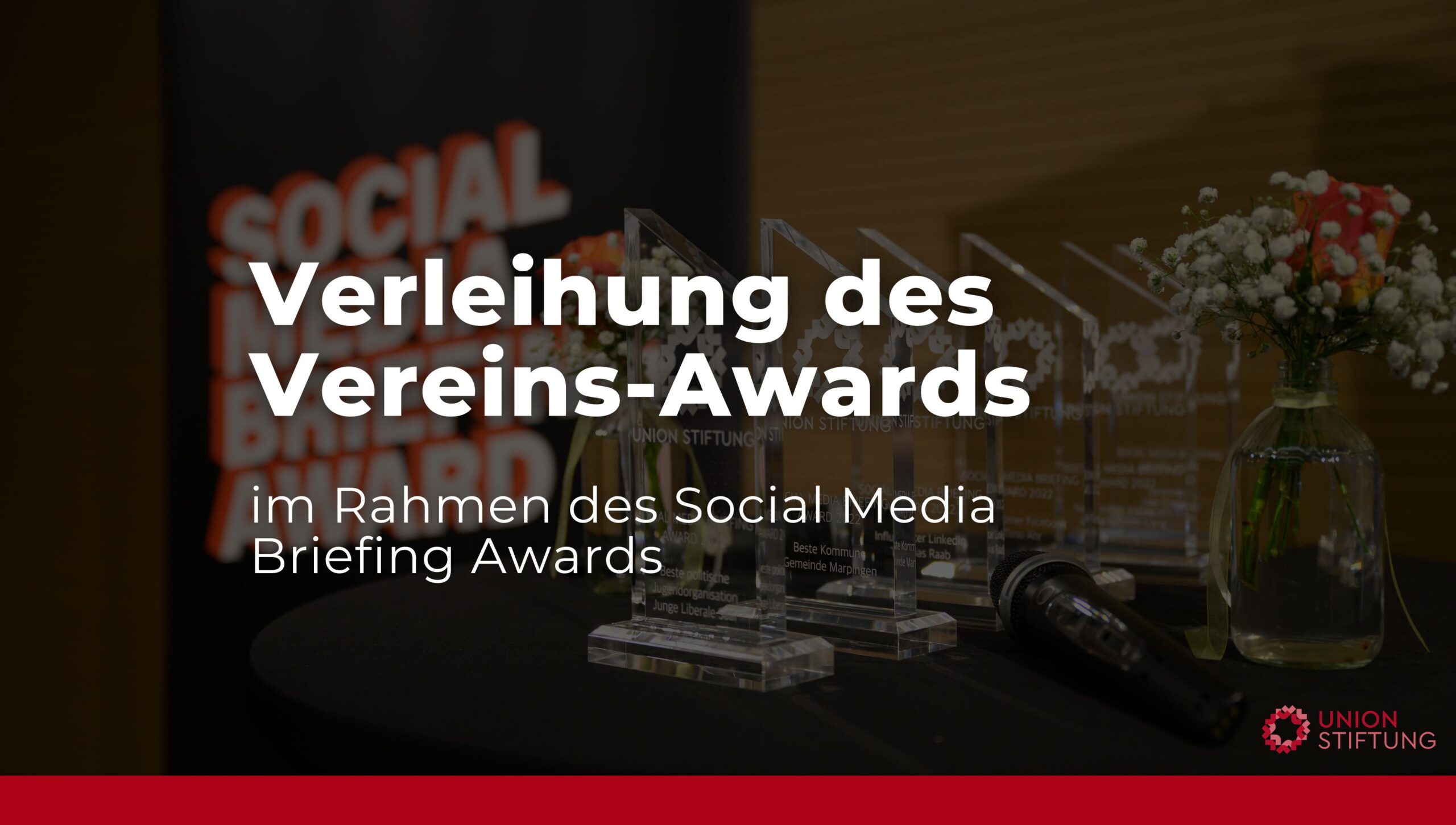 Verleihung des Vereins-Awards im Rahmen des Social Media Briefing Awards